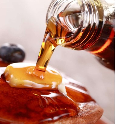 QUEEN PURE DARK MAPLE SYRUP 1L - Brentcorp Foodservice & Bulk Barn