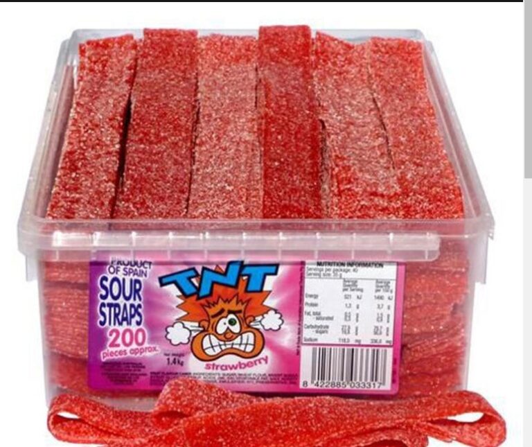 TNT STRAWBERRY SOUR STRAPS 200PC - Brentcorp Foodservice & Bulk Barn